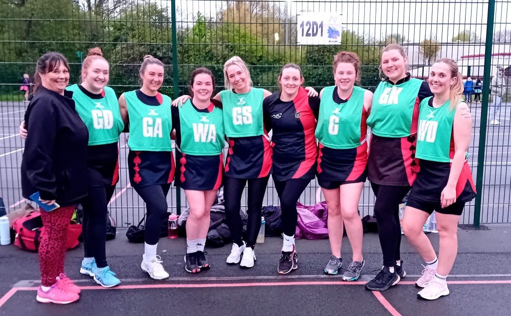 Queens edging closer to a win - Alcester Town Netball Club