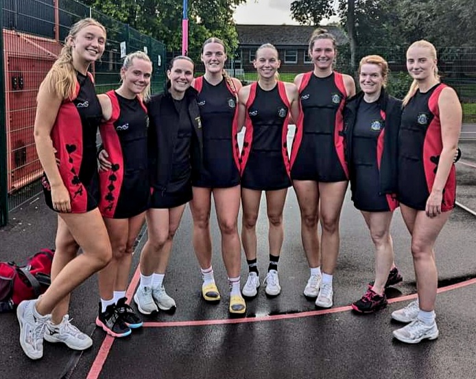 Hearts after final game of summer season! - Alcester Town Netball Club