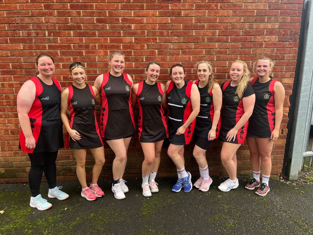 Queens show they rule! - Alcester Town Netball Club