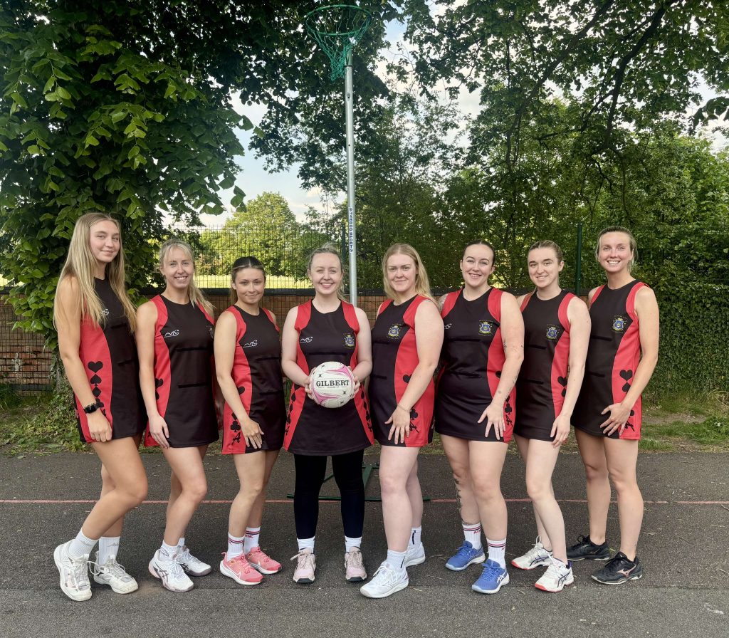 Aces shine over Pearls 62 - 28 - Alcester Town Netball Club